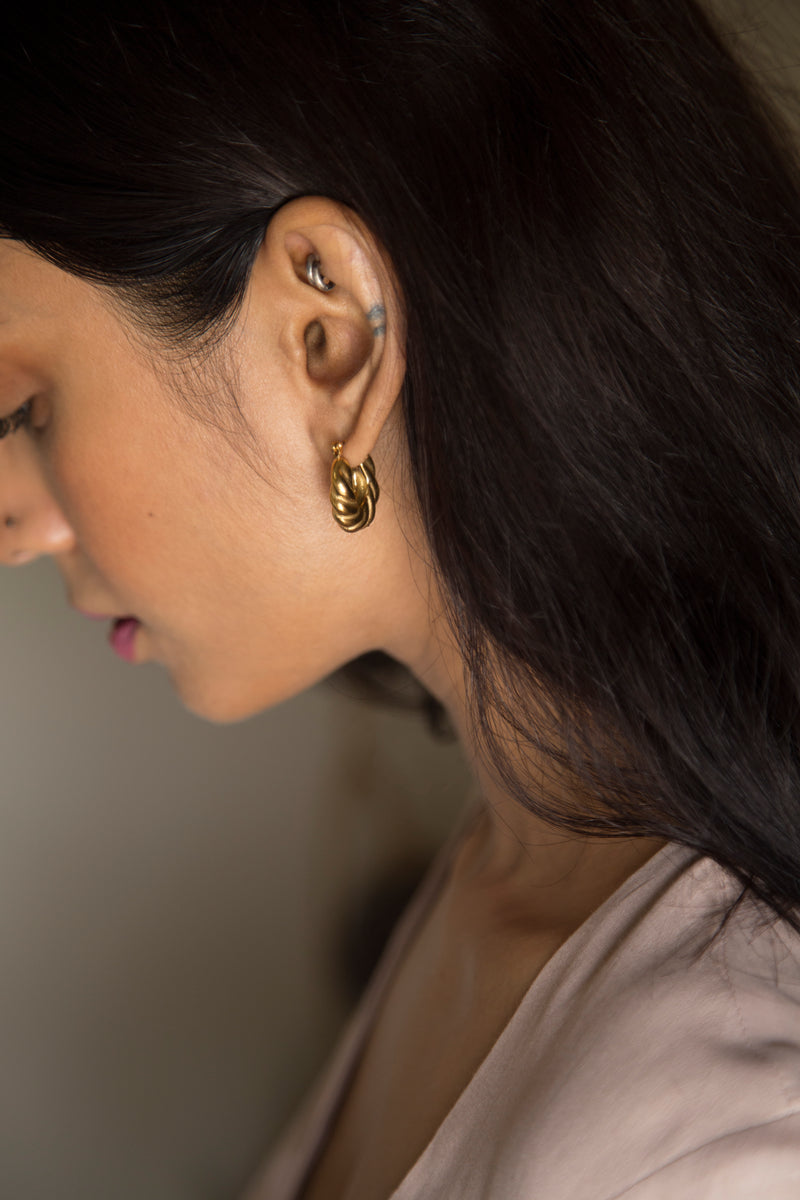 Croissant Hoops – RUMICHI