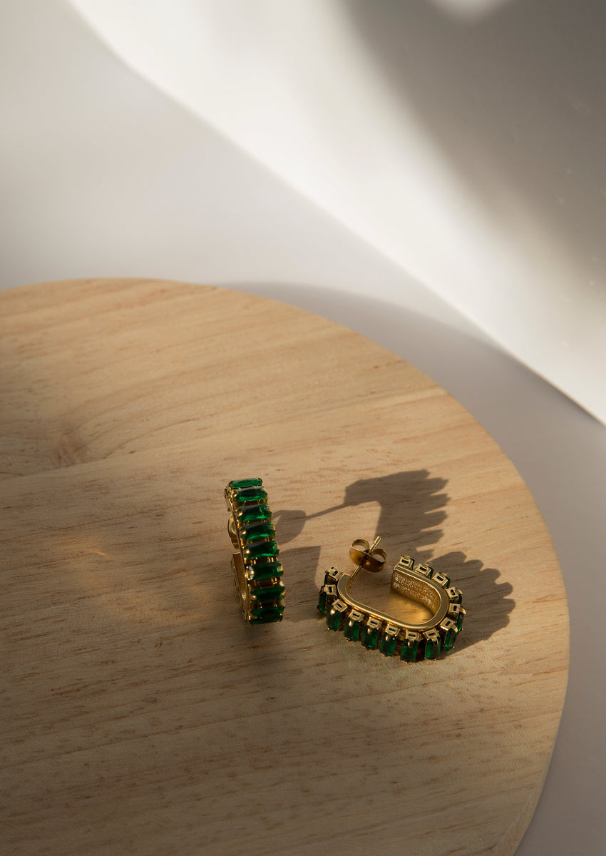 Lustre Studs – RUMICHI