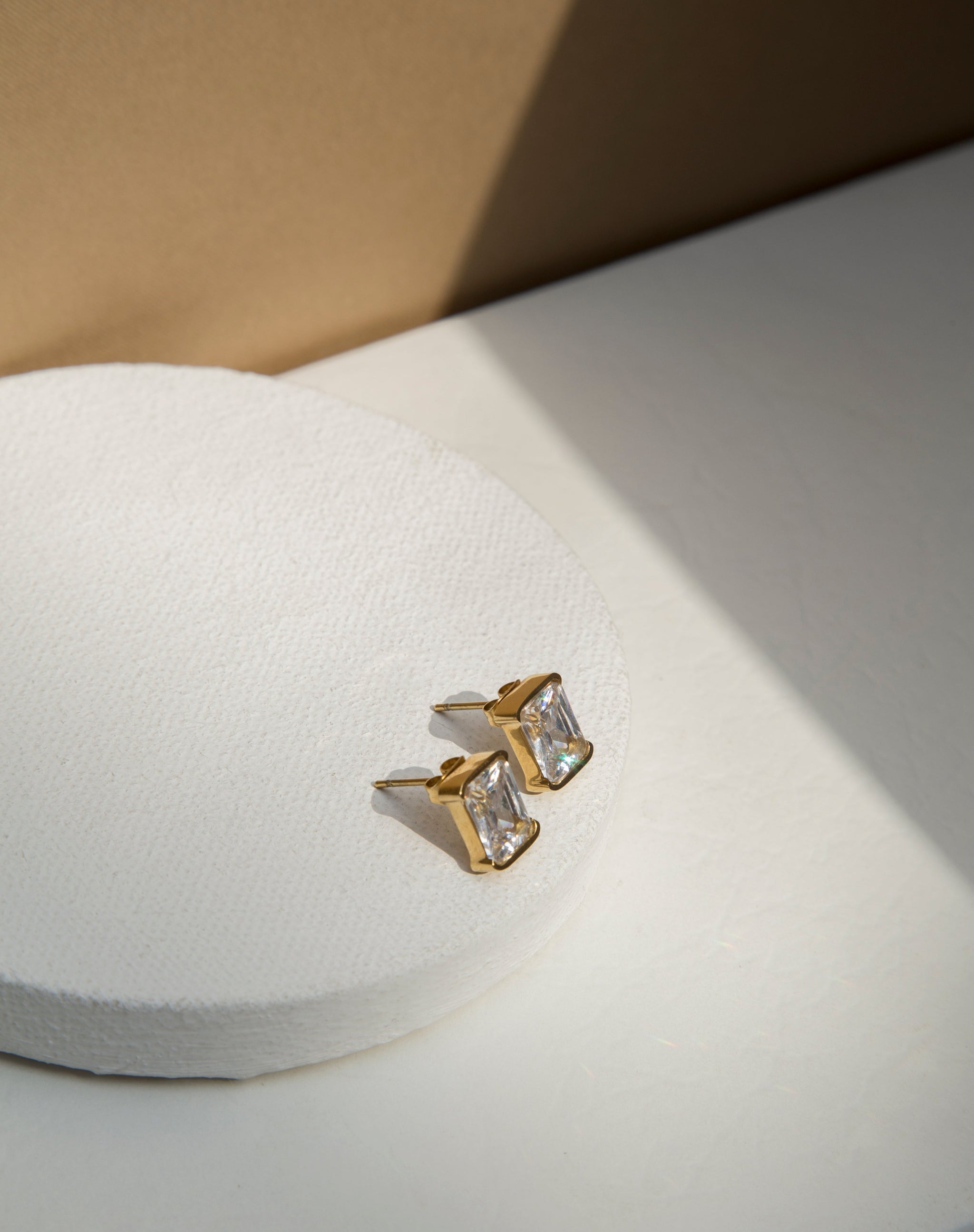 Astra Studs – RUMICHI