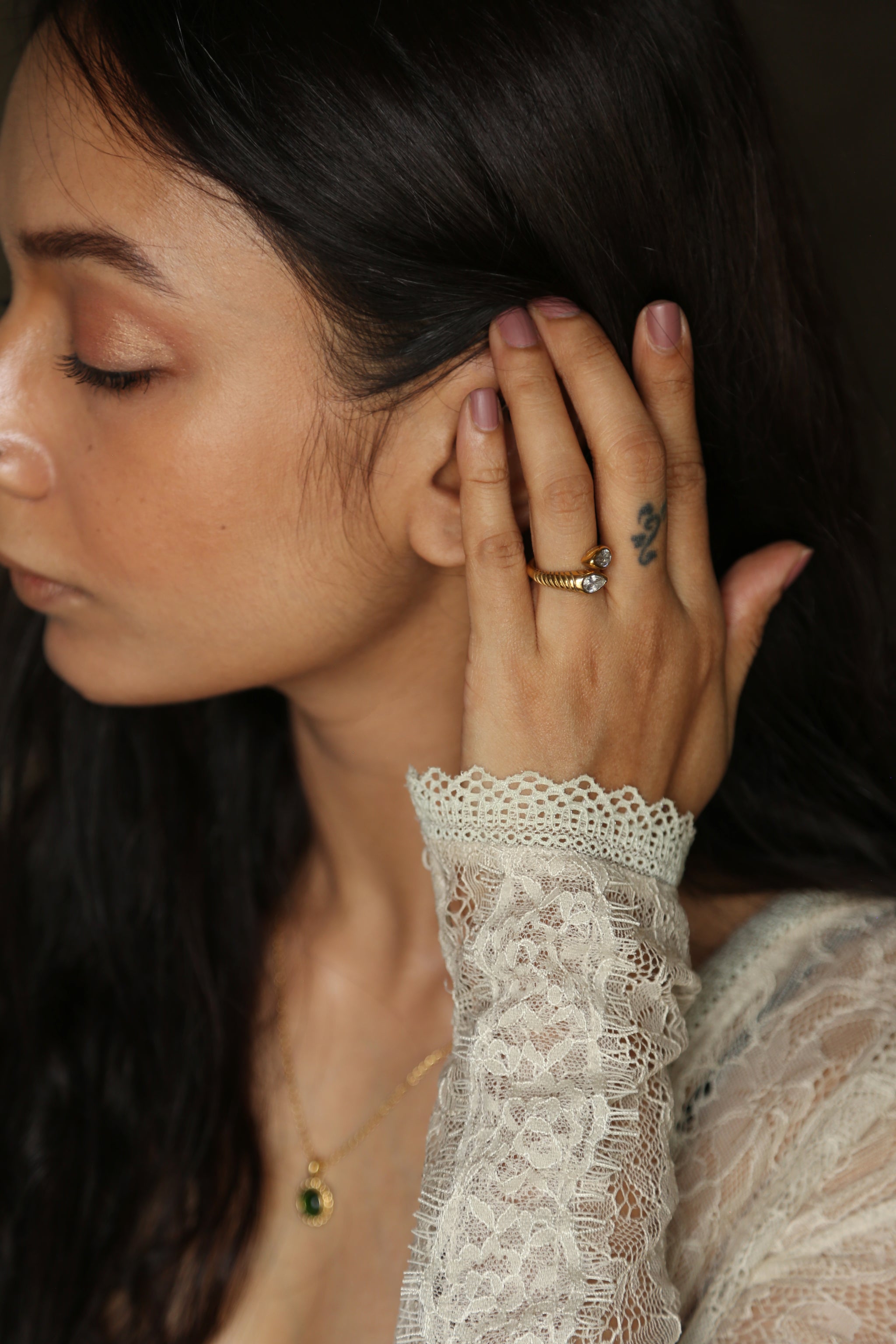 Jules Ring (Silver Stone) – RUMICHI